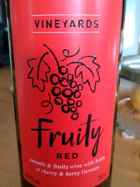 Tesco Fruity Red Vivino US