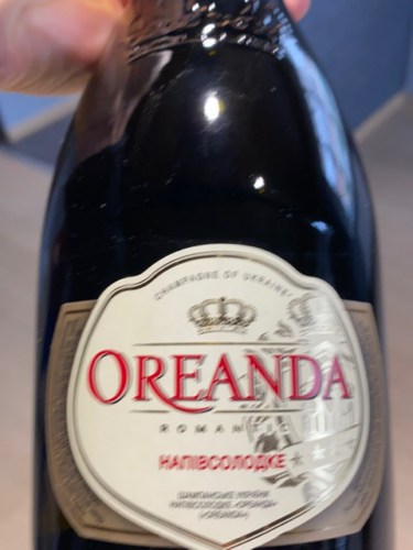 Oreanda Romantic Напівсолодке (Semi Sweet) | Vivino US