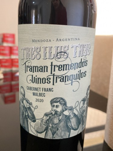 Tresilus Tres Traman Tremendos Transquilos Cabernet Franc - Malbec ...