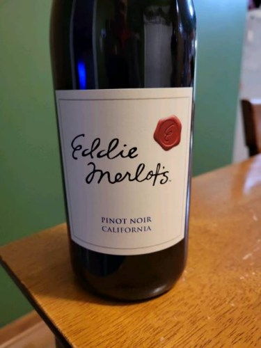 Eddie Merlot's Pinot Noir | Vivino Australia