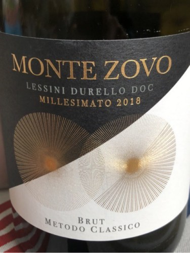 Monte Zovo Lessini Durello Brut | Vivino 日本