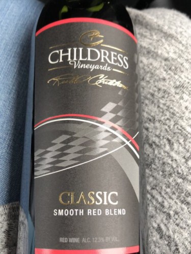 Childress Vineyards Classic Smooth Red Blend | Vivino US