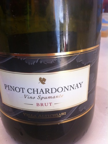 N.V. Villa Altichiari Pinot - Chardonnay Spumante Brut | Vivino Australia