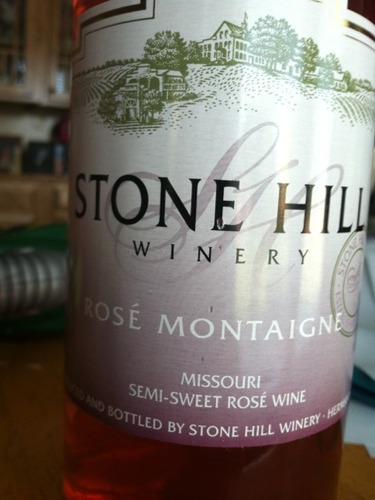 Stone Hill Winery Rosé Montaigne | Vivino US