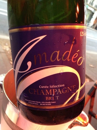 Amadéo Cuvée Selection Brut Champagne | Vivino US