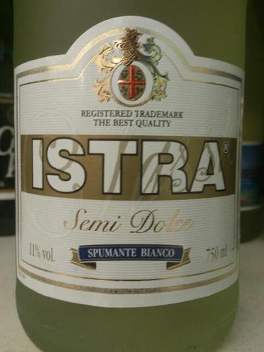 Istra Semi Dolce Spumante Bianco | Vivino US