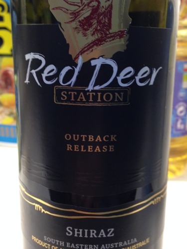 Red Deer Station Outback Release Shiraz | Vivino US