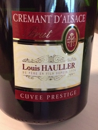 Louis Hauller Cuvée Prestige Crémant d'Alsace Brut | Vivino US