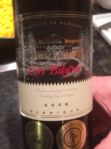 Egri Korona Borhaz Superior Egri Bikavér Barrique | Vivino US Egri Korona Borhaz Superior Egri Bikavér Barrique | Vivino US