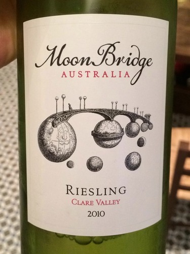 Moon Bridge Riesling | Vivino