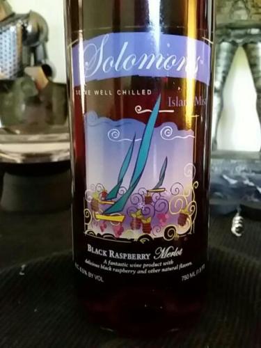 Solomons Island Winery Island Mist Black Rasberry Merlot | Vivino US