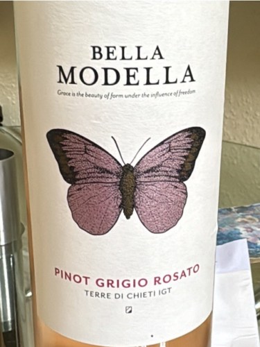 Bella Modella Pinot Grigio Rosato | Vivino US