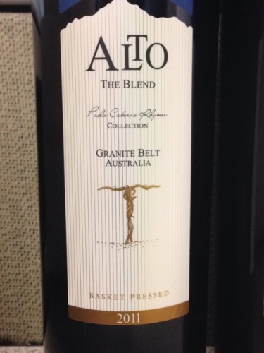 Summit Estate Basket Pressed Alto The Blend | Vivino US
