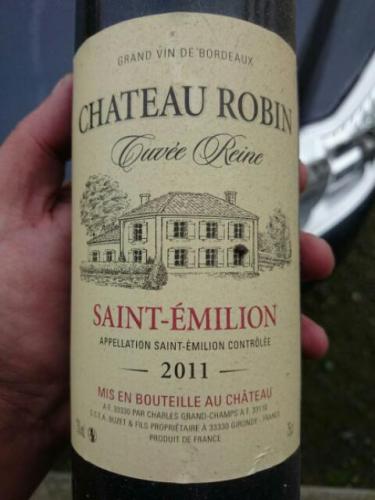 Château Robin Cuvée Reine Saint-Émilion | Vivino US
