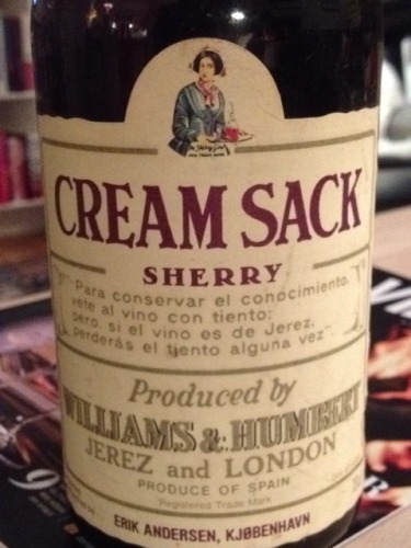 N.V. Williams & Humbert Cream Sack Sherry | Vivino US