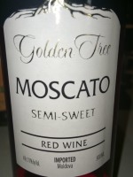 Golden Tree Moscato Semi-Sweet Red | Vivino US