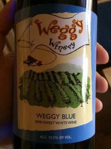 Weggy Blue Semi-Sweet White | Vivino Australia