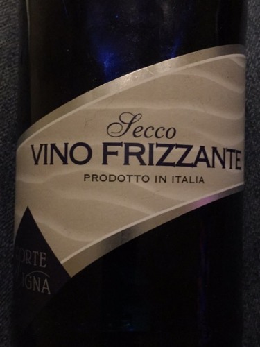 Corte Vigna Frizzante Secco | Vivino US