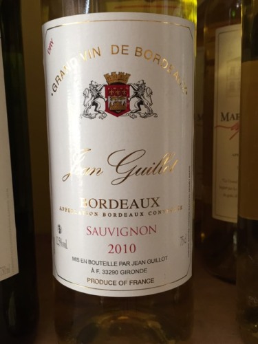 Guillet Sauvignon Bordeaux | Vivino US