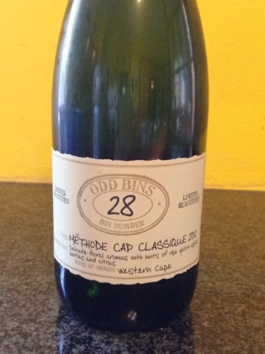 Odd Bins Bin Number 28 Méthode Cap Classique | Vivino Australia