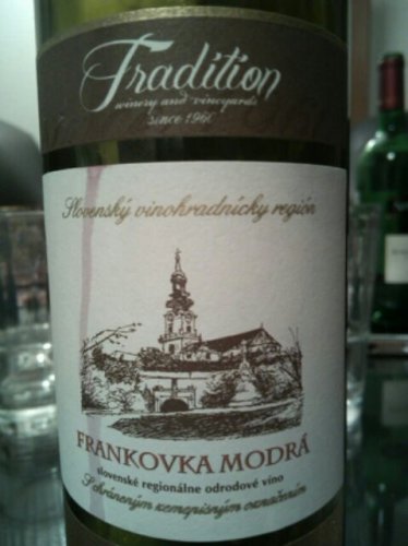 Víno Nitra Tradition Frankovka Modrá | Vivino Brasil