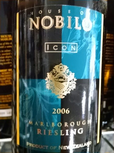 Nobilo Icon Riesling | Vivino US