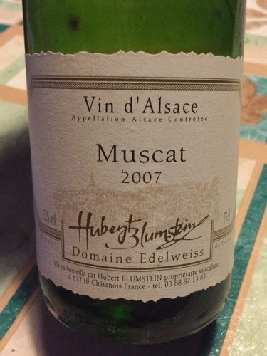 Hubert Blumstein - Domaine Edelweiss Muscat | Vivino Australia