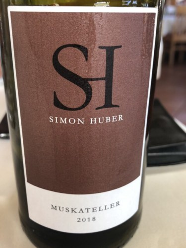 Simon Huber Muskateller | Vivino US