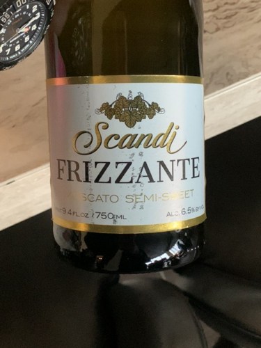 Scandinavian (Scandi) Moscato Frizzante | Vivino English