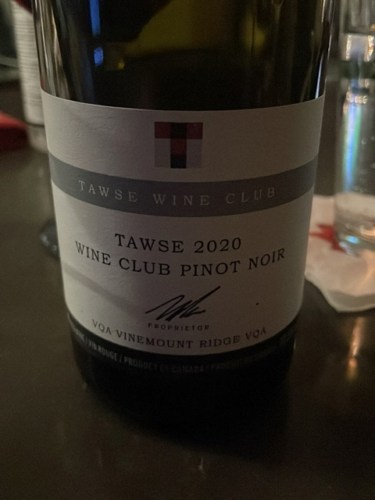 Tawse Tawse Wine Club Pinot Noir | Vivino US