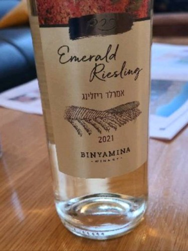Binyamina Emerald Riesling | Vivino US