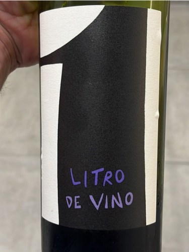 Los Amigos del Bien Litro de Vino | Vivino US