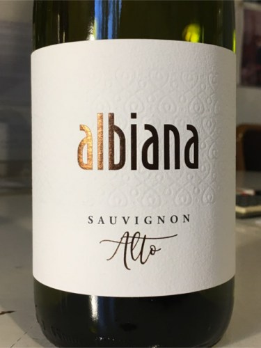 Albiana Sauvignon Alto | Vivino US