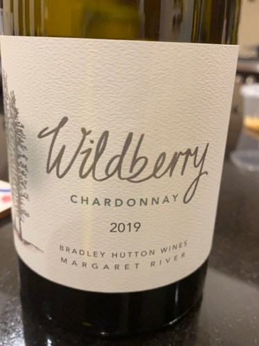 2021 Bradley Hutton Wines Wildberry Chardonnay | Vivino US