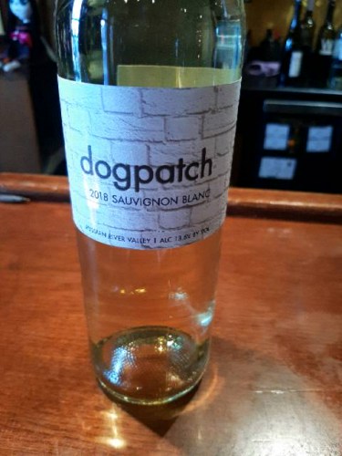 Dogpatch Sauvignon Blanc | Vivino US