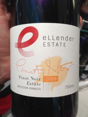 Ellender Pinot Noir | Vivino US