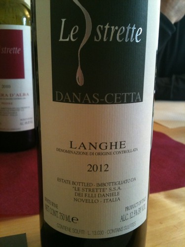 Le Strette Danas-Cetta Langhe | Vivino US