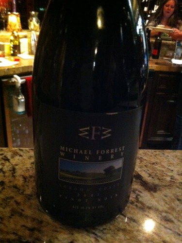 Michael Forrest Pinot Noir | Vivino US
