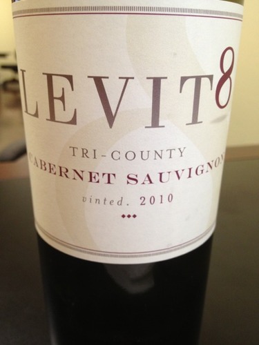 Levit8 Cabernet Sauvignon | Vivino English