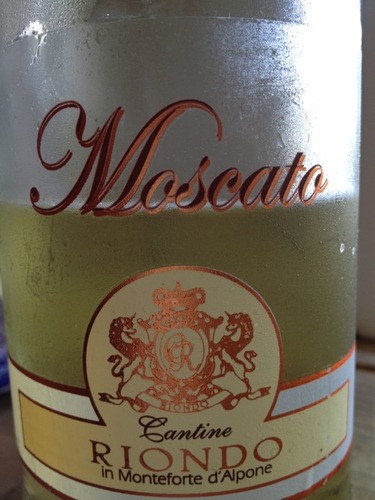 Riondo Moscato Monteforte d'Alpone | Vivino US