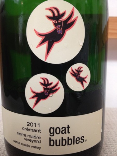 Flying Goat Goat Bubbles Crémant (Sierra Madre Vineyard) | Vivino US
