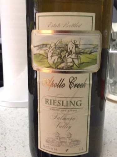 Apollo Creek Riesling Semidry | Vivino US