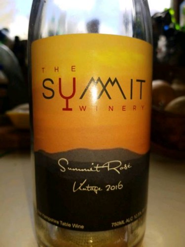 The Summit Winery Summit Rosé | Vivino US