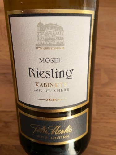 Peter Mertes Riesling Kabinett Feinherb | Vivino Canada