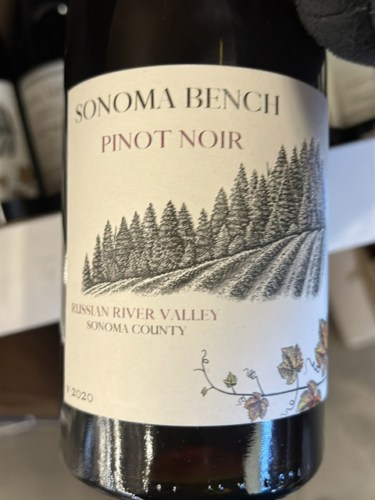 Sonoma Bench Pinot Noir | Vivino US