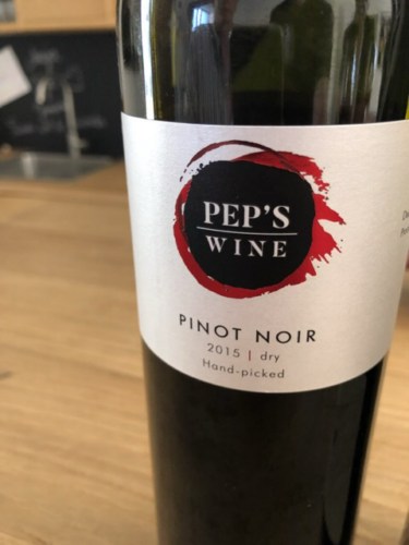 Pep’s wine Pinot Noir | Vivino US