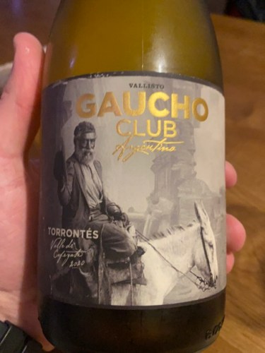 The Gaucho Club Torrontés | Vivino English