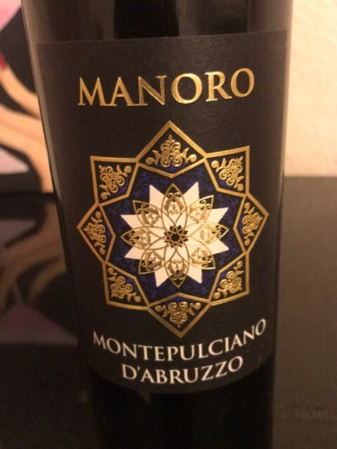 Manoro Montepulciano d'Abruzzo | Vivino US