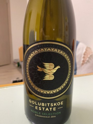 Golubitskoe Estate - Villa Romanov Noble Selection Chardonnay | Vivino ...