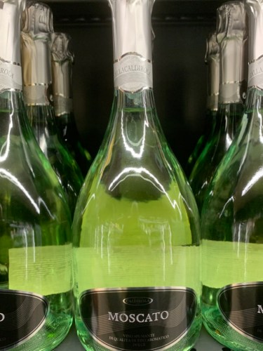 Caldirola Moscato Spumante | Vivino English